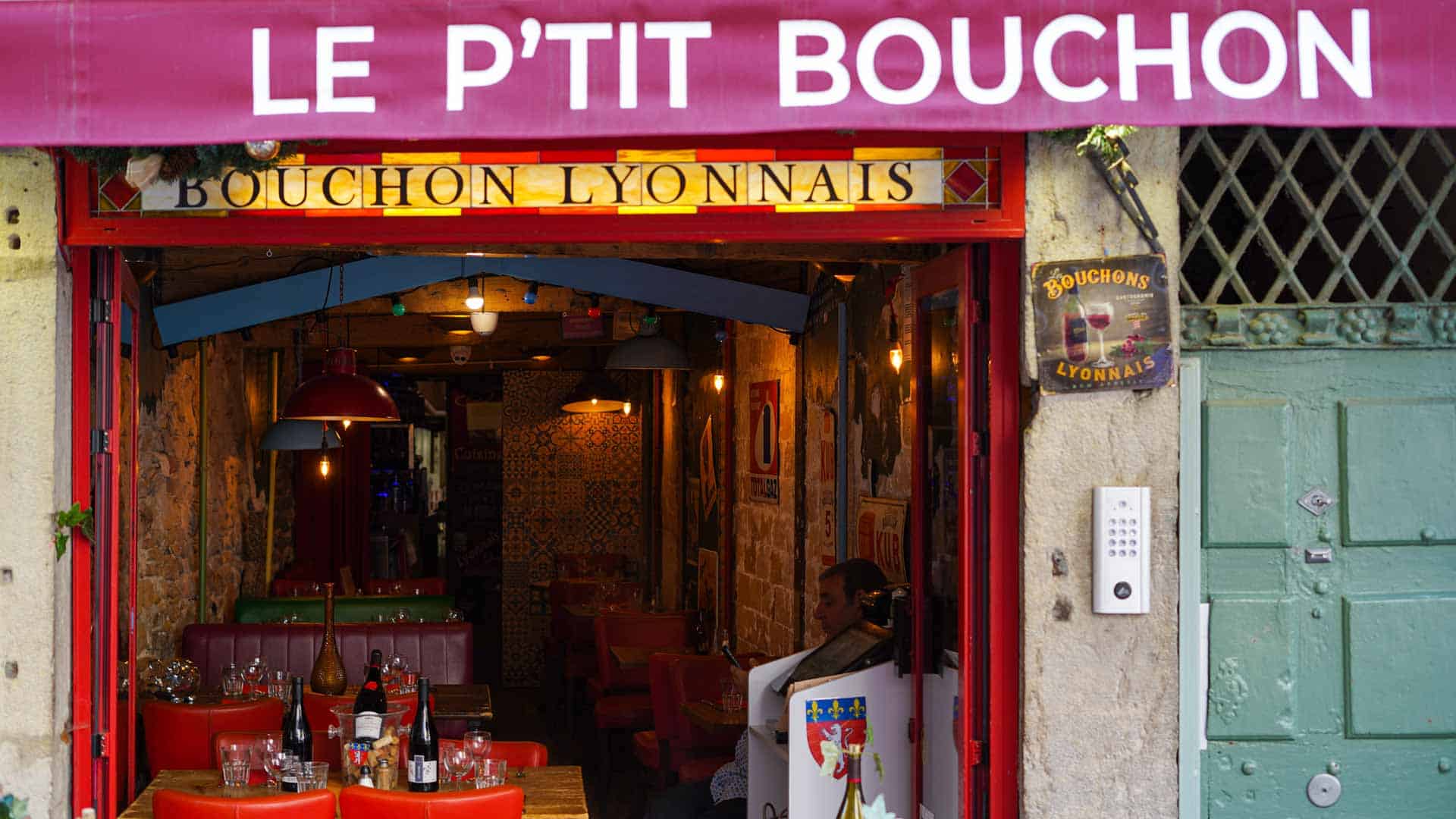 Comimos en un Bouchon de Lyon: menú, precios y nuestra puntuación